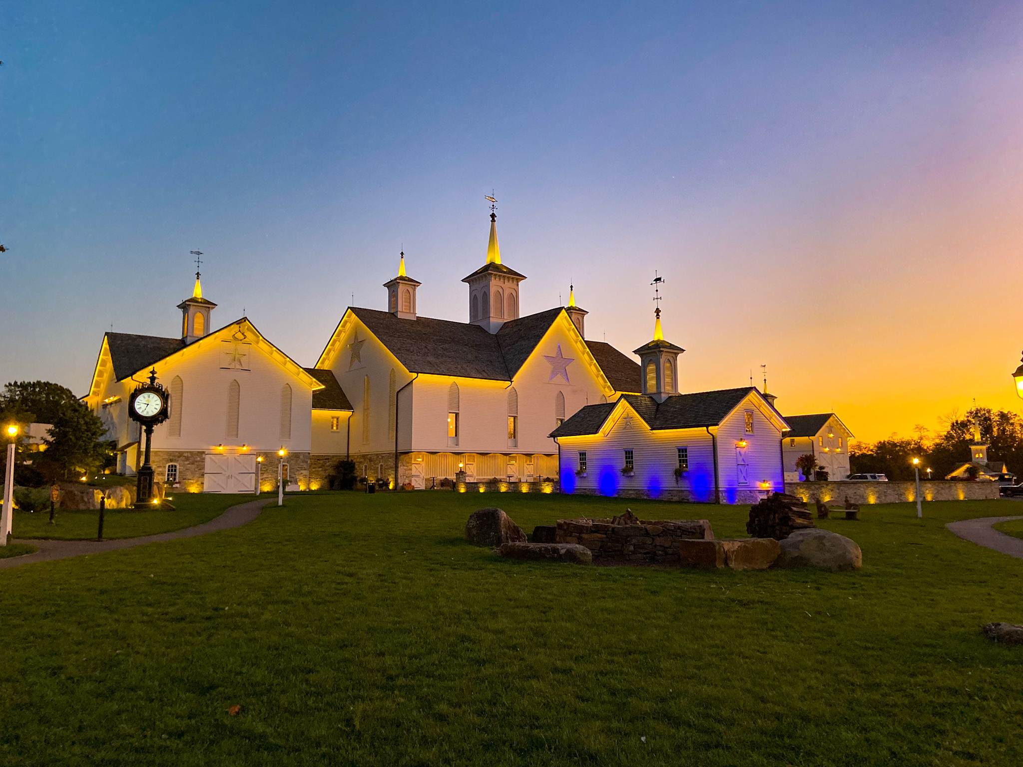 Christmas in Lancaster County - Wonders Within Reach